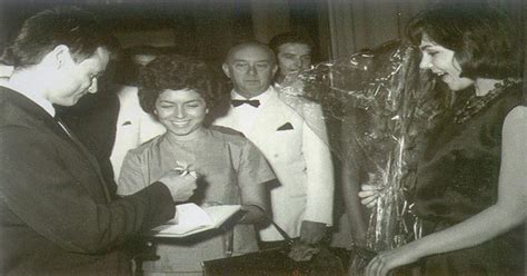 لیلی گلستان خاطرات و زندگی‌نامه‌ای از یک زندگی پرفراز و نشیب بلاگ