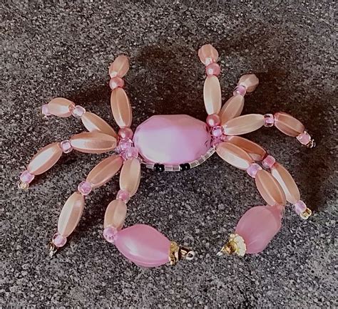 Pink Beaded Crab Bead Crafts Diy Beaded Wire Art Bead Charms Diy