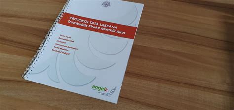 Book Review Protokol Tatalaksana Trombolisis Stroke Iskemik Akut Neurologi Id