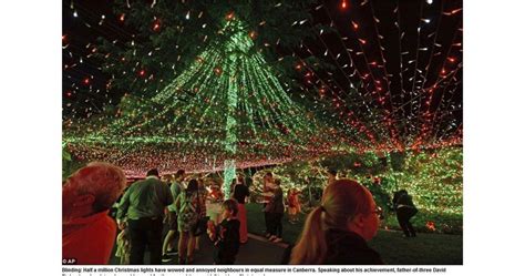 Семейство постави рекорд за най богата коледна украса