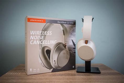 Plantronics BackBeat GO 810 Headphone Review TechNuovo