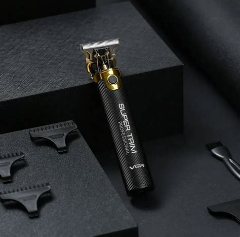 VGR V-082 триммер машинка для стрижки волося і бороди: 500 грн ...