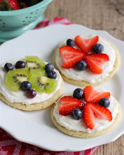 Best Mini Fruit Pizza Recipe Individual Fruit Pizza Cookies With Cream