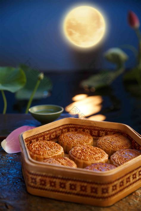 中秋节月饼荷花写实照片图片 包图网企业站