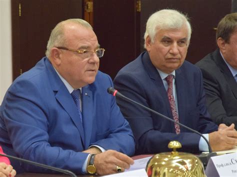 УНСС Кръгла маса на тема „Европейският съюз Западните Балкани България“