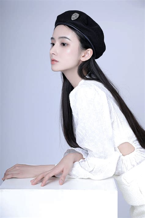 清冷女团风biu少女馆 站酷zcool
