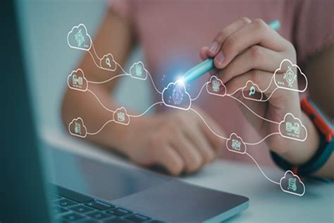 Optimizing Multi Cloud Strategies For Cost And Performance