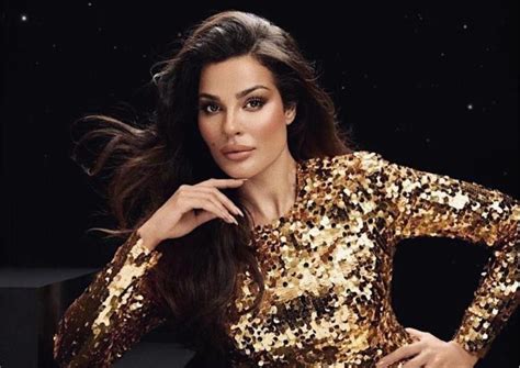 نادين نجيم برفقة خطيبها بصورة رومانسية وهذا ما قالته مجلة سيدتي