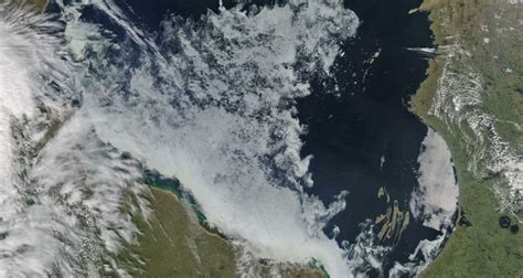 Sea Ice In Hudson Bay •