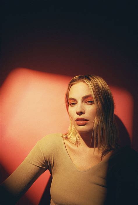 Margot Robbie Photoshoot For Wonderland Magazine Autumn 2017 • Celebmafia