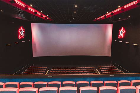 Hire Superscreen Cineworld The O2 Greenwich London • Headbox
