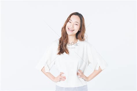 행복한 젊은 여성 사진 무료 다운로드 Lovepik