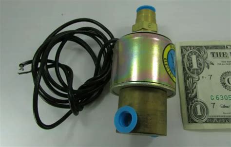 New Parker Skinner 3 Way Solenoid Valves 24 Vdc 125 Psi 1 8 Npt 8 Watt C3dk1125 £16 04 Picclick Uk