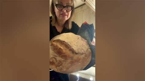 Хляб със закваска от бяло брашно успокояващо…🍷😂😏 Youtube