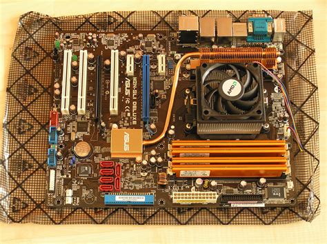 #1316 Asus M2N-SLI Deluxe motherboard for my new PC | Matthijs van ...