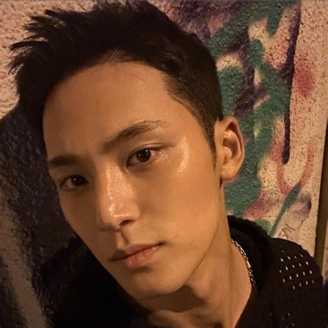 7 Potret Mingyu Seventeen Idol Kpop Yang Ramai Dibicarakan Karena