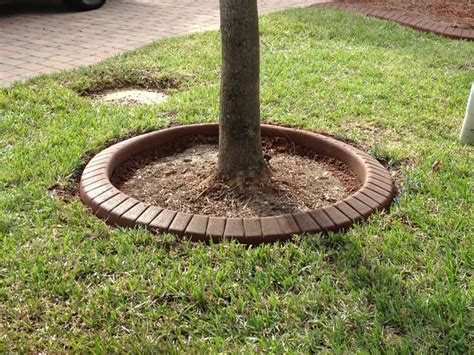 Perfect Circle Tree Ring Brick Stamp For Landscaping And Garden Edging