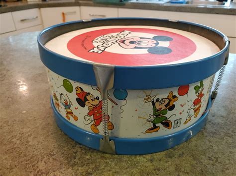 Vintage Noble Cooley Walt Disney Mickey Mouse Club Metal Drum And Strap