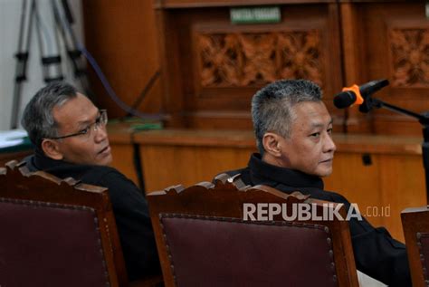Sidang Pemeriksaan Saksi Hendra Kurniawan Dan Agus Nurpatria