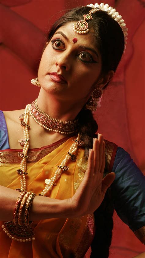 Nirupama Rajendra Nirupamarajendra • Instagram Photos And Videos