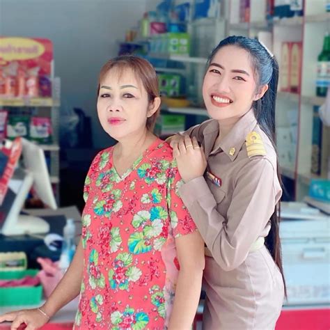 Jiraporn เพื่อนครูสังคม รหัส 58 มรภ อุดร มาร่วมส่งแอมเป็นครั้งสุดท้ายแล้วนะ จากกันครั้งนี้จาก