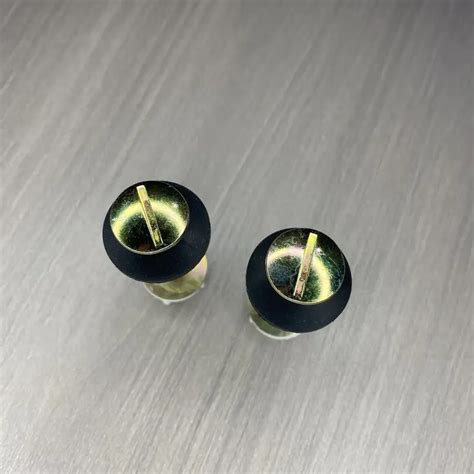 2pcs 유니버설 화장실 좌변 및 나사 세트 헤비 듀티 화장실 좌변 볼트와 화이트 플라스틱 너트 금속 및 고 Temu