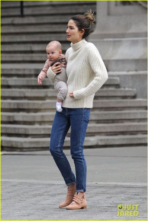Lily Aldridge And Dixie Museum Day Darlings Lily Aldridge Dixie