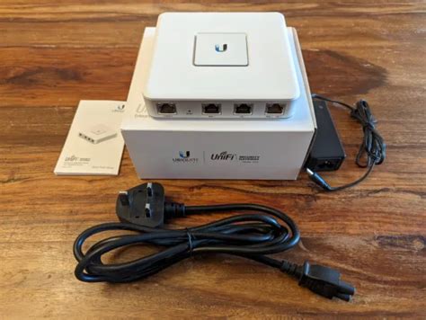 UBIQUITI NETWORKS USG UniFi Security Gateway Router Boxed In Great Condition PicClick UK