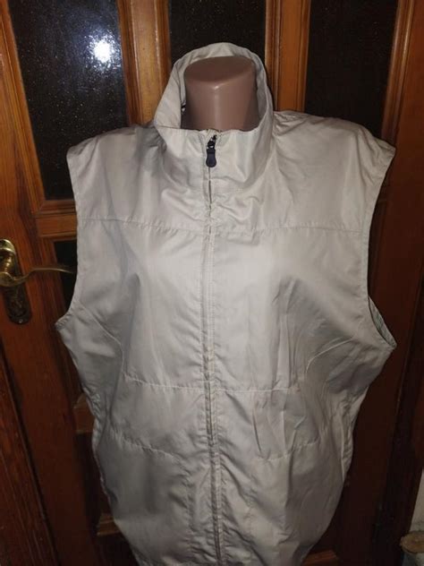 Жилетка оригинал — ціна 480 грн у каталозі Жилетки Купити жіночі речі за доступною ціною на Шафі