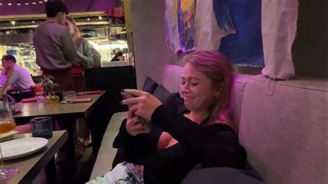 ФРЭЙМ ТЭЙМЕР СКЛЕИЛ ДЕВОЧКУ В РЕСТОРАНЕ Youtube