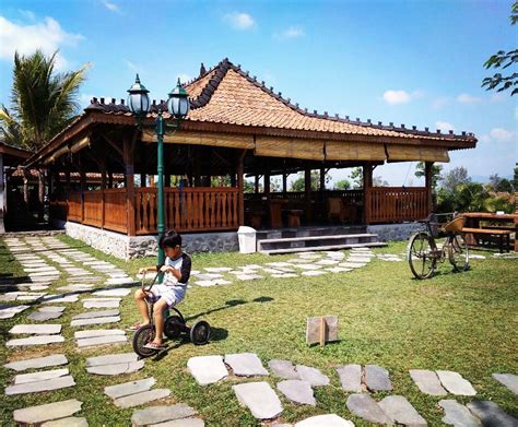 Rekomendasi Tempat Makan Enak Di Jogja Untuk Keluarga Wedang Kopi Prambanan