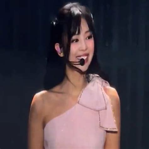 On Twitter The Cutest Girl On Earth