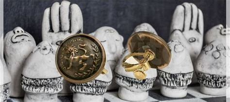 Клипсы на винтах купить в Санкт Петербурге Личные вещи Авито