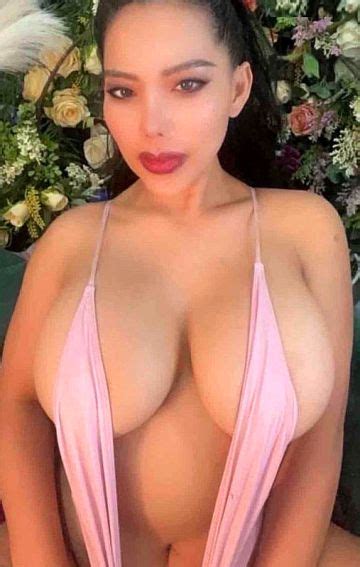 Anna Alexandria Boobpedia Encyclopedia Of Big Boobs