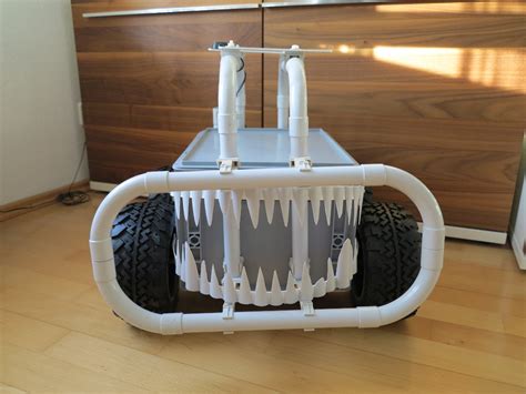 Big Rob Raspberry Pi Robot With Nice Teeth Roboter Planen Bauen Programmieren