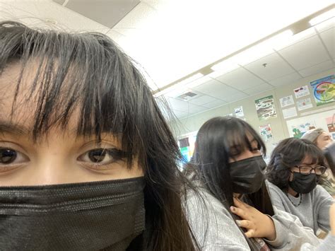 Pin On Sofia Mirror Selfie Selfie Scenes