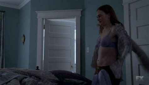 Naked Alex Paxton Beesley In The Strain
