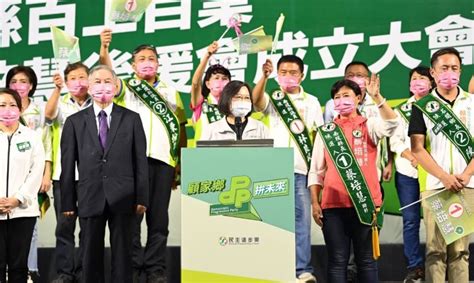 民調已拉近！力拚翻轉蔡英文講3遍：南投17年沒政黨輪替 政治快訊 要聞 Nownews今日新聞
