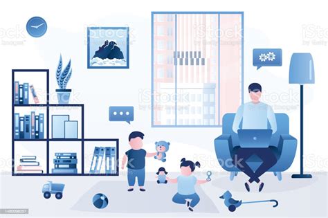 아이들은 거실에서 놀고 있습니다 아버지는 일하고 아이들과 시간을 보냅니다 어린 아이들은 장난감에서 놀고 있습니다 객실 인테리어 가구 보육 개념 아버지는 집에서 일하고