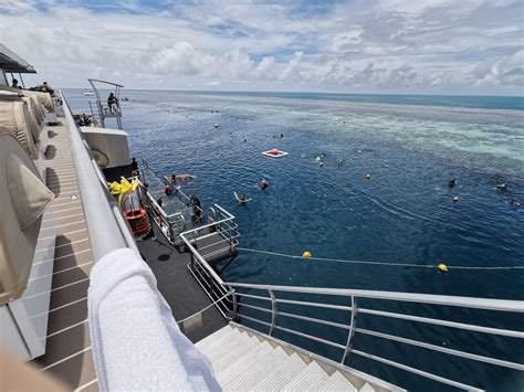 영어가이드 그레이트 배리어 리프 리프스위트 1박 2일 체험