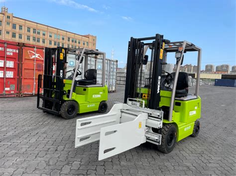 중국 맞춤형 Socma 3톤 전동 지게차 리튬 배터리 제조업체 및 공장 Socma