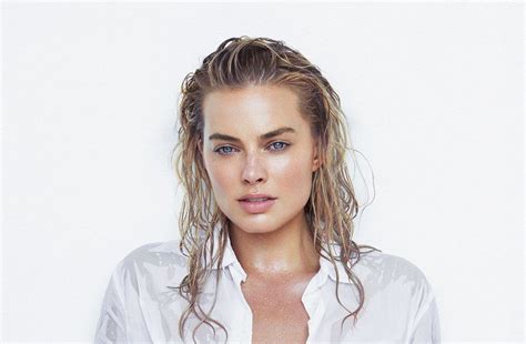 17 Margot Robbie Gorgeous And Super Hot Photos