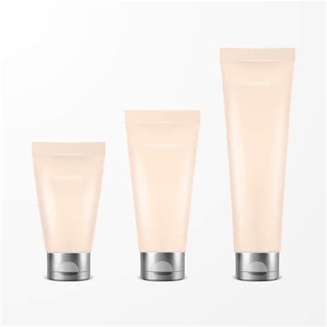 벡터 3d 현실적인 플라스틱 금속 베이지색 치약 크림 튜브 포장 은색 모자 세트 흰색 배경에 고립 된 모형 전면 보기에 대 한