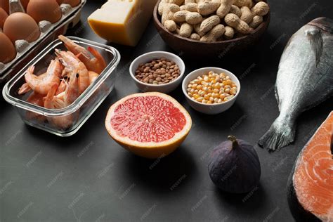 Free Photo Assortment Of Food That Can Cause Allergic Reaction In People