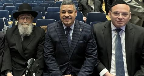 Nypd Pre Passover Security Briefing With Community Leaders And Rabbi