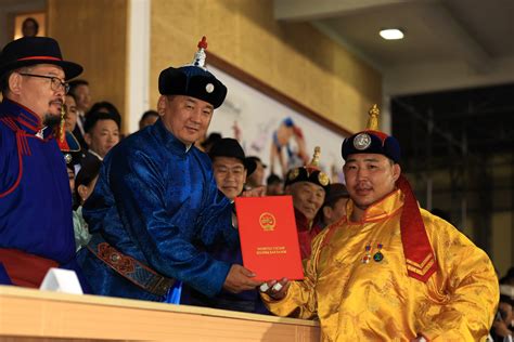 Ардын хувьсгалын 100 101 жилийн ойн Улсын баяр наадмын Үндэсний бөхийн барилдаанд Улсын харцага