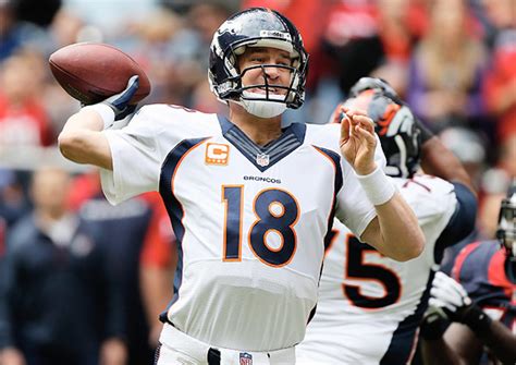Peyton Manning Throws 51st Td Pass Of Season Breaking Tom Bradys
