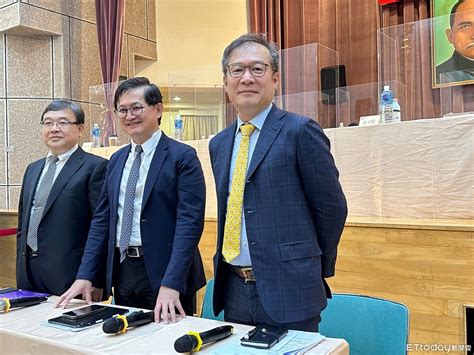 和碩投入ai伺服器太慢？ 童子賢：市場規模夠大、只怕自己不夠好 Ettoday財經雲 Ettoday新聞雲