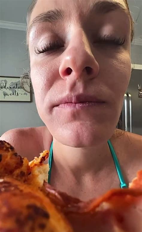 Giantess Pov Pizza Vore