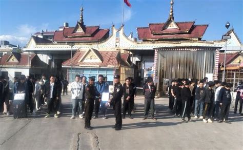 နယ်စပ်ဒေသများတွင် မြန်မာနိုင်ငံအတွင်းသို့ တရားမဝင် ဝင်ရောက်နေသူများအား